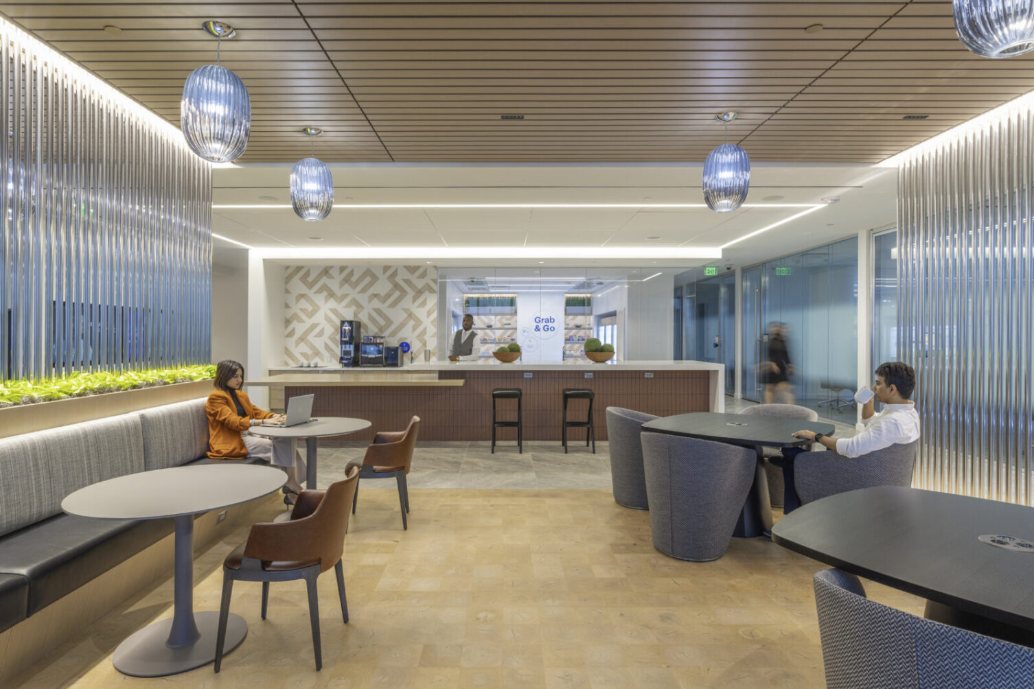 Visual Comfort: The Art and Science of Specialty Lighting Design ...